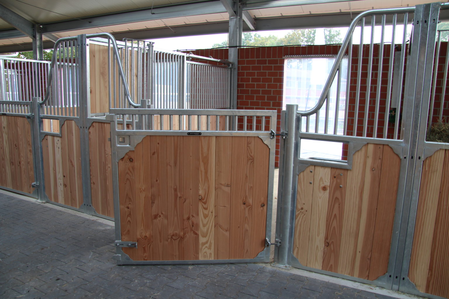 Individuelle Stallkonzepte und maßgeschneiderte Stallplanung: Die perfekte Lösung für Ihr Pferd ...